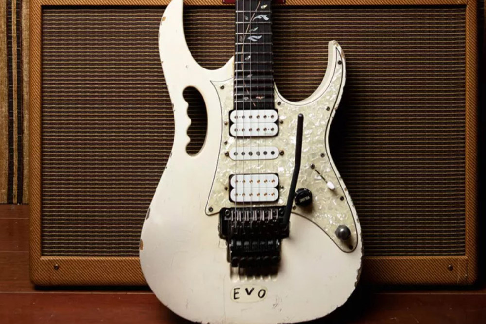 Від Страта до Гідри: улюблені гітари Стіва Вая